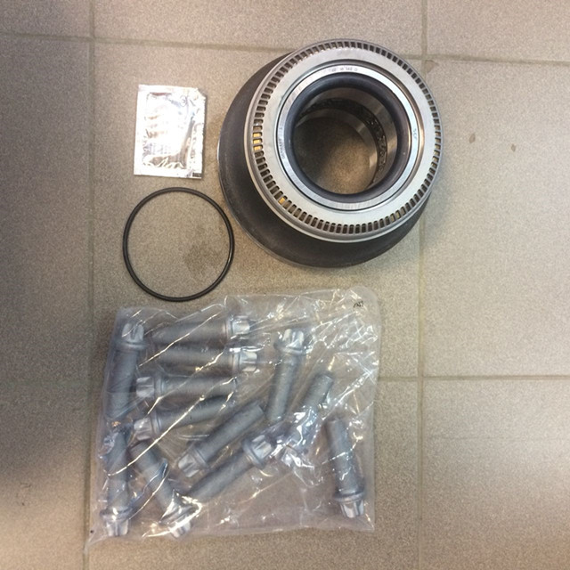 VKBA5549 SKF automotive wheel bearing kits